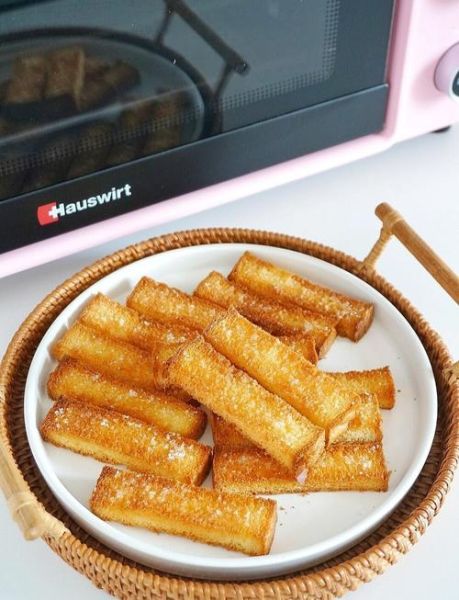 烤箱烤面包片怎么烤脆_面包片烤多久才脆-第1张图片-山城妙识