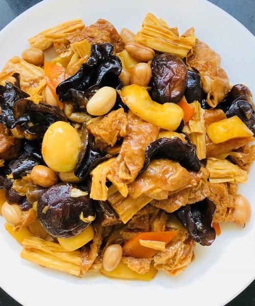 炒素什锦怎么炒好吃_家常素什锦做法-第1张图片-山城妙识