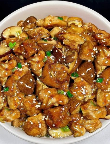 鸡腿菇怎么炒好吃_鸡腿菇焯水几分钟-第1张图片-山城妙识