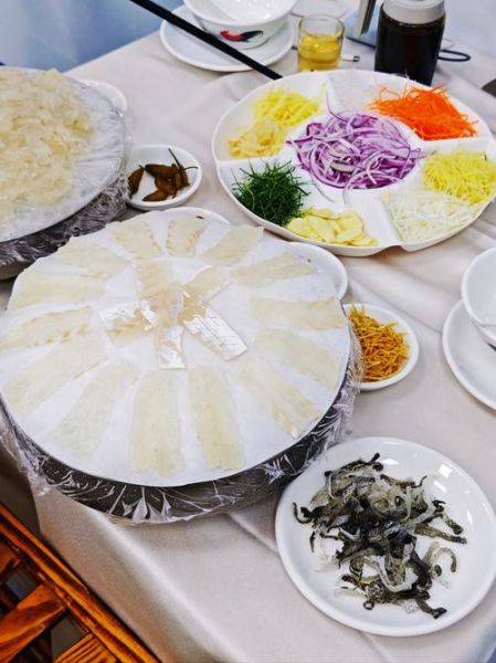 顺德鱼生是什么鱼_顺德鱼生用什么鱼做-第1张图片-山城妙识