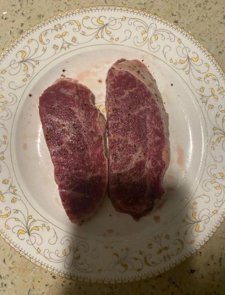 在家自制牛排怎样做更嫩_牛排嫩不嫩关键在哪-第3张图片-山城妙识 在家自制牛排怎样做更嫩_牛排嫩不嫩关键在哪-第3张图片-山城妙识