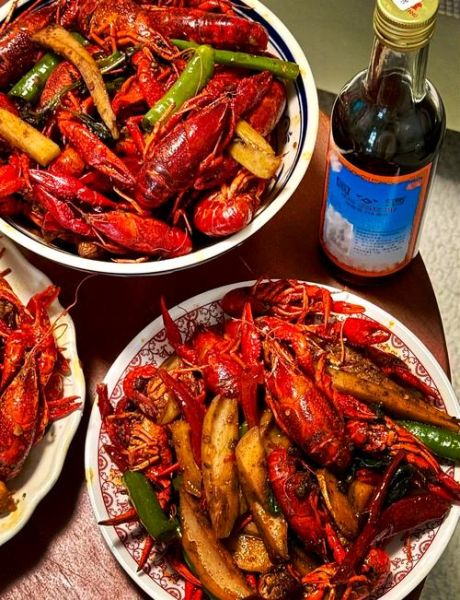 怎么炒小龙虾才好吃_小龙虾怎么炒更入味-第2张图片-山城妙识