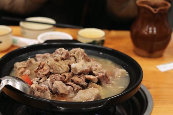 腊排骨火锅怎么做_腊排骨火锅的正宗做法-第3张图片-山城妙识 腊排骨火锅怎么做_腊排骨火锅的正宗做法-第3张图片-山城妙识