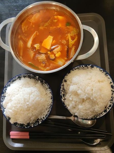 泡菜汤饭怎么做_泡菜汤饭热量高吗-第1张图片-山城妙识