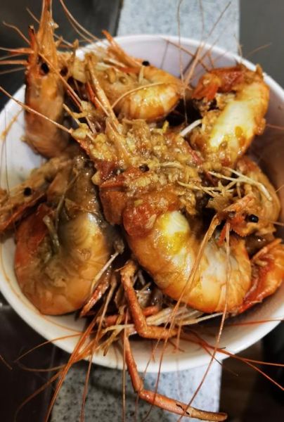 蒜蓉番茄酱大虾怎么做_大虾去腥技巧-第3张图片-山城妙识