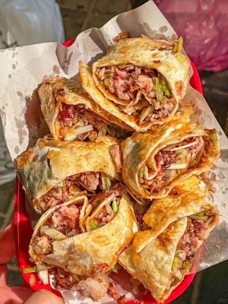 东北熏肉大饼怎么做_正宗配方揭秘-第1张图片-山城妙识