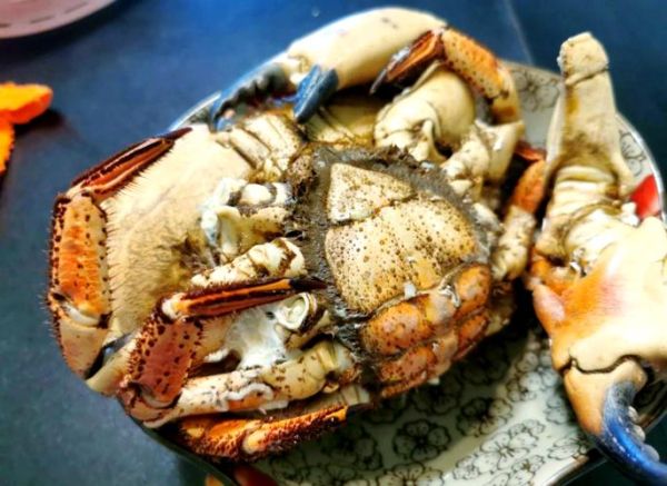 冻螃蟹直接蒸么还是先解冻_冷冻螃蟹蒸多久才熟-第2张图片-山城妙识