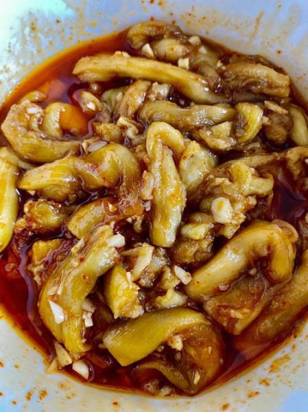 凉拌蒜茄子怎么做_蒜茄子不辣的做法-第3张图片-山城妙识