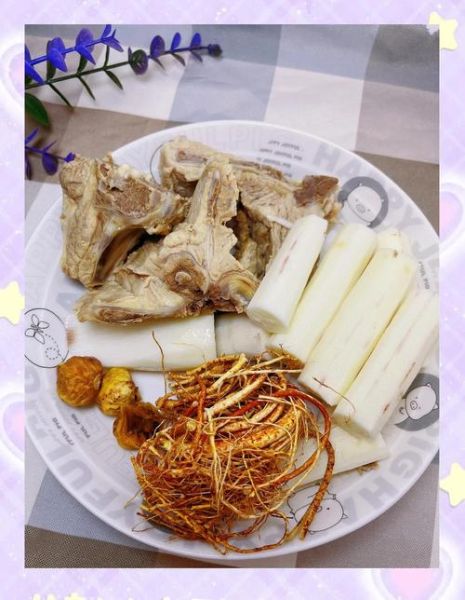 五指毛桃煲猪骨汤怎么做_五指毛桃猪骨汤的功效-第3张图片-山城妙识