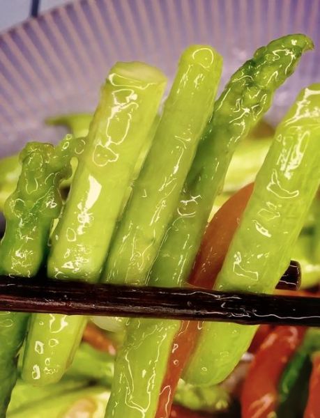 芦笋怎么炒好吃_芦笋的家常做法大全-第1张图片-山城妙识