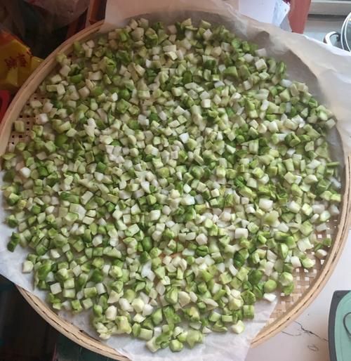 如何在家腌制榨菜_自制榨菜的做法步骤-第1张图片-山城妙识