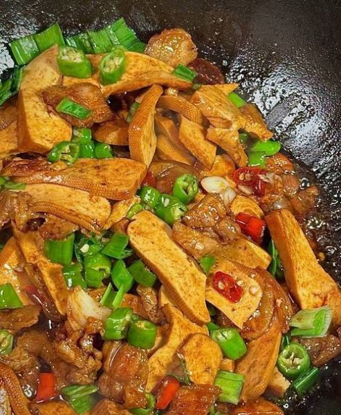 香干炒什么好吃_香干炒肉还是炒蔬菜-第1张图片-山城妙识