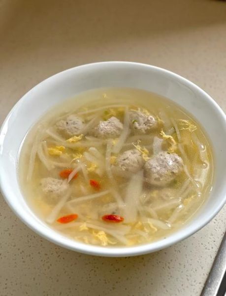 素丸子汤的家常做法_素丸子汤怎么做好吃-第1张图片-山城妙识