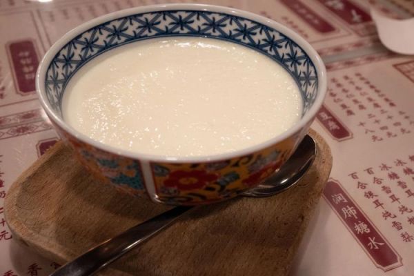 姜撞奶味道怪吗_姜撞奶为什么有辛辣味-第3张图片-山城妙识