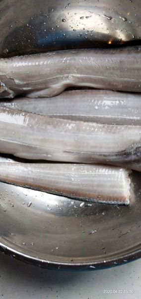 带鱼的鱼鳞要刮掉吗_带鱼怎么处理干净-第2张图片-山城妙识