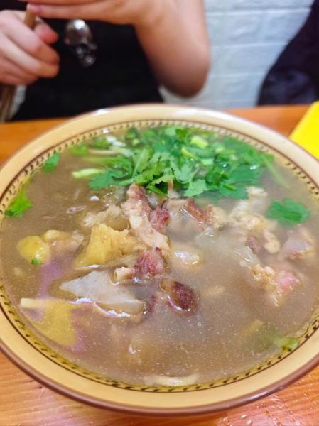 正宗牛杂汤的做法_牛杂汤怎么炖才香-第2张图片-山城妙识