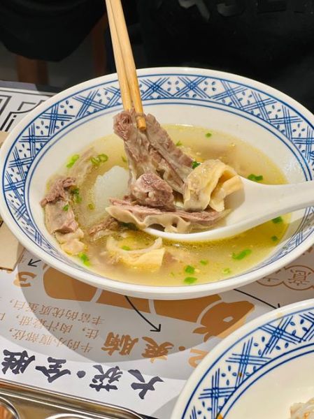 清汤牛肚怎么做好吃_清汤牛肚的做法大全-第1张图片-山城妙识