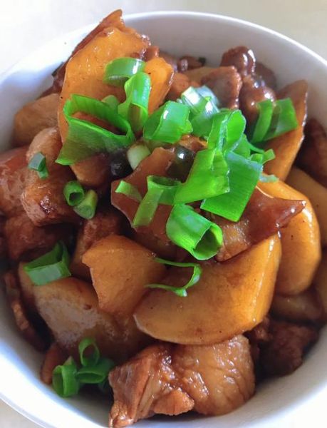 土豆炖肉需要炖多久_土豆炖肉炖多长时间最好-第2张图片-山城妙识