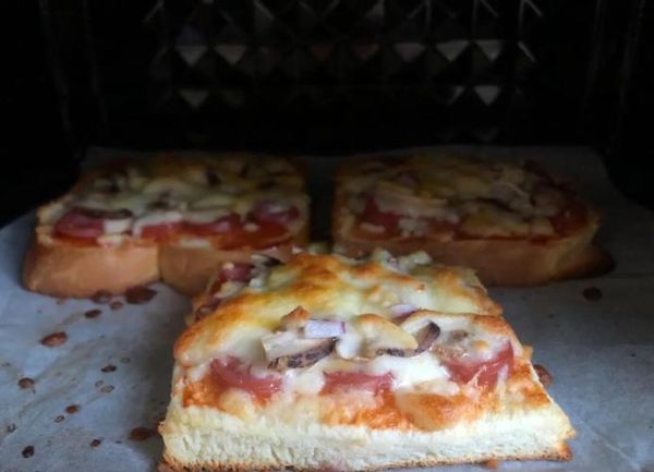 吐司披萨怎么做_吐司披萨烤箱温度时间-第2张图片-山城妙识