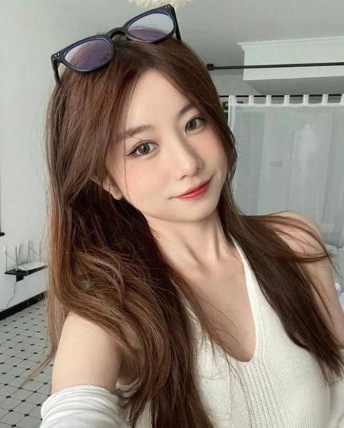 蜂蜜茶发色适合什么肤色_蜂蜜茶发色掉色后是什么颜色-第3张图片-山城妙识