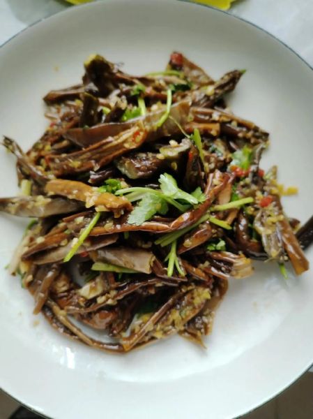 小茄子咸菜怎么腌制_小茄子咸菜腌制方法-第2张图片-山城妙识