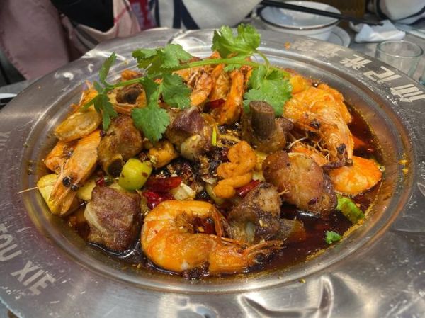 干锅排骨香辣虾怎么做_家庭版详细步骤-第1张图片-山城妙识