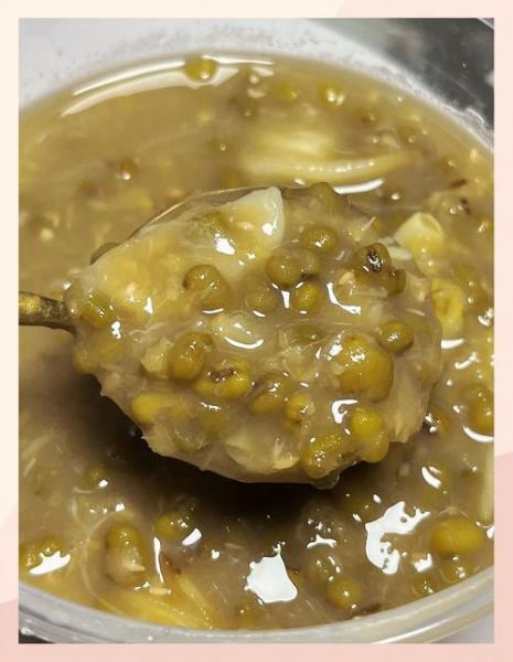 绿豆百合粥的功效与作用_绿豆百合粥适合什么人喝-第2张图片-山城妙识