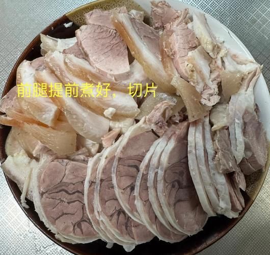 炖肘子怎么做_炖肘子软烂不腥的秘诀-第3张图片-山城妙识 炖肘子怎么做_炖肘子软烂不腥的秘诀-第3张图片-山城妙识