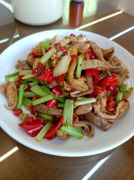 猪肚怎么做好吃_猪肚的家常做法大全-第1张图片-山城妙识