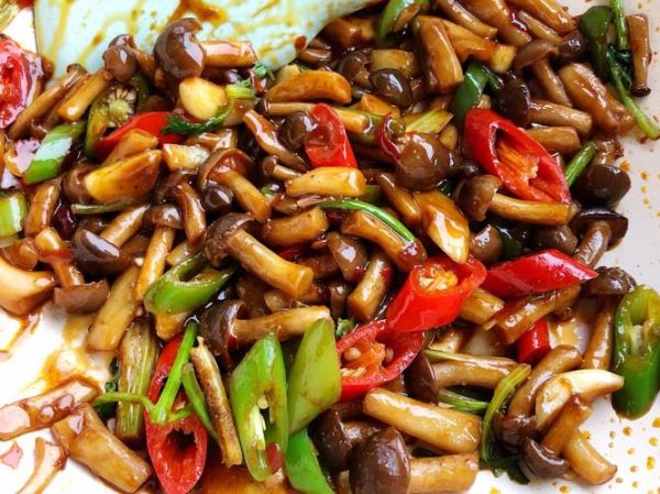 小蘑菇怎么炒着好吃_小蘑菇炒多久才熟-第1张图片-山城妙识 小蘑菇怎么炒着好吃_小蘑菇炒多久才熟-第1张图片-山城妙识