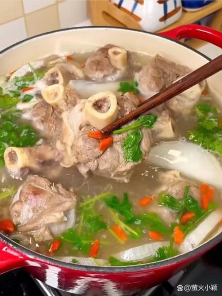 炖羊腿的家常做法_羊腿怎么炖才软烂不膻-第3张图片-山城妙识