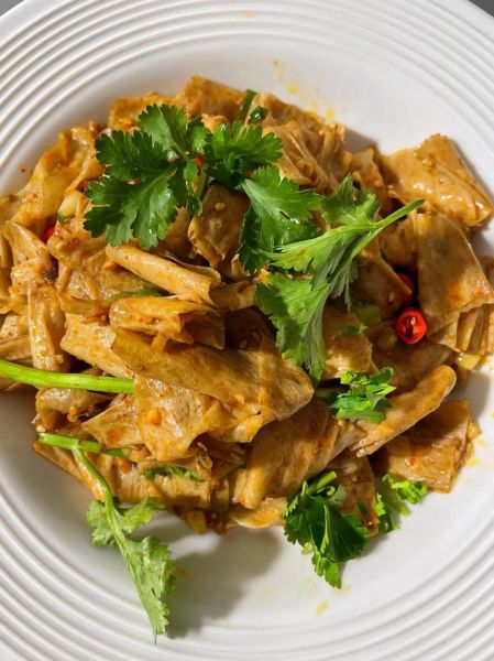 凉拌豆腐皮的热量是多少_减肥能吃吗-第2张图片-山城妙识 凉拌豆腐皮的热量是多少_减肥能吃吗-第2张图片-山城妙识