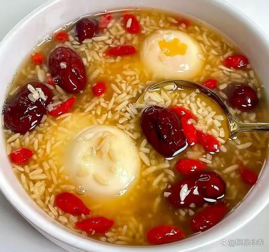 更年期饮食吃什么最好_如何缓解潮热-第3张图片-山城妙识 更年期饮食吃什么最好_如何缓解潮热-第3张图片-山城妙识