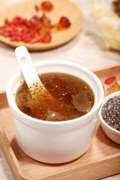 更年期饮食吃什么最好_如何缓解潮热-第2张图片-山城妙识 更年期饮食吃什么最好_如何缓解潮热-第2张图片-山城妙识