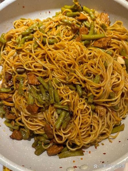 家常焖面怎么做_焖面不坨的秘诀-第1张图片-山城妙识