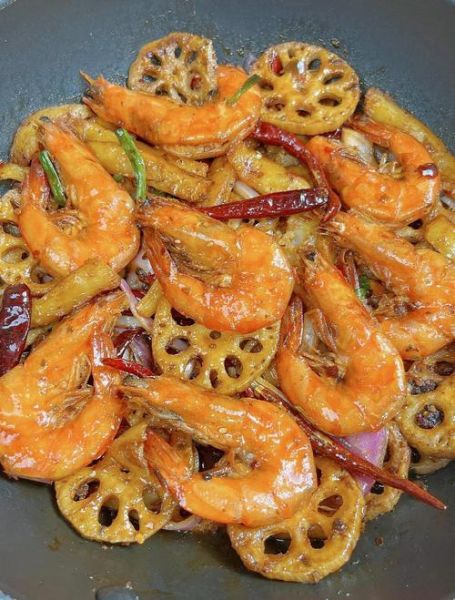 干锅怎么做才好吃_干锅香辣虾做法窍门-第1张图片-山城妙识