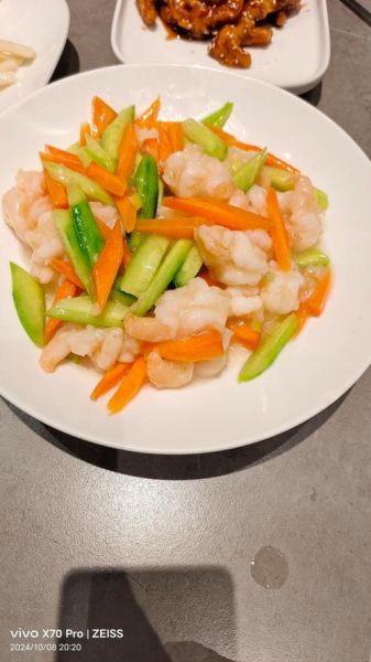 新鲜的虾仁怎么炒好吃_虾仁炒多久才嫩-第2张图片-山城妙识 新鲜的虾仁怎么炒好吃_虾仁炒多久才嫩-第2张图片-山城妙识