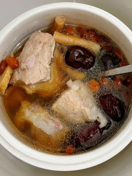 男人补血补气汤食谱_男人气血不足喝什么汤好-第3张图片-山城妙识