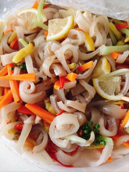 泡椒猪皮怎么做_泡椒猪皮需要焯水吗-第1张图片-山城妙识