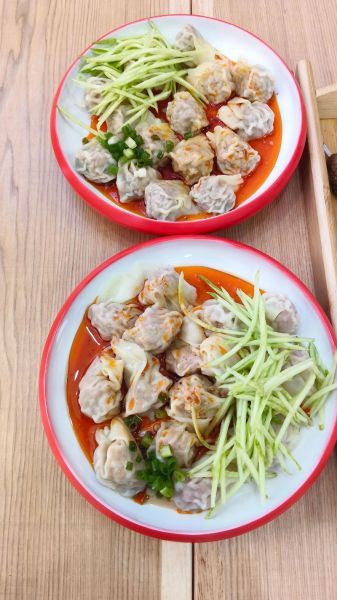 如何拌馄饨馅_馄饨馅怎么调才鲜嫩多汁-第3张图片-山城妙识