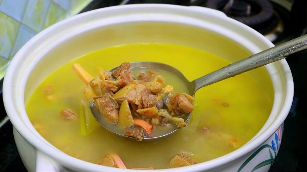 炖鸡汤放什么调料_炖鸡汤调料怎么搭配-第2张图片-山城妙识