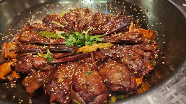 干锅鸭头加盟费多少钱_干锅鸭头加盟哪家好-第1张图片-山城妙识