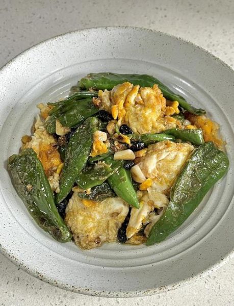 虎皮尖椒怎么做好吃_夹肉馅虎皮尖椒的家常做法-第3张图片-山城妙识