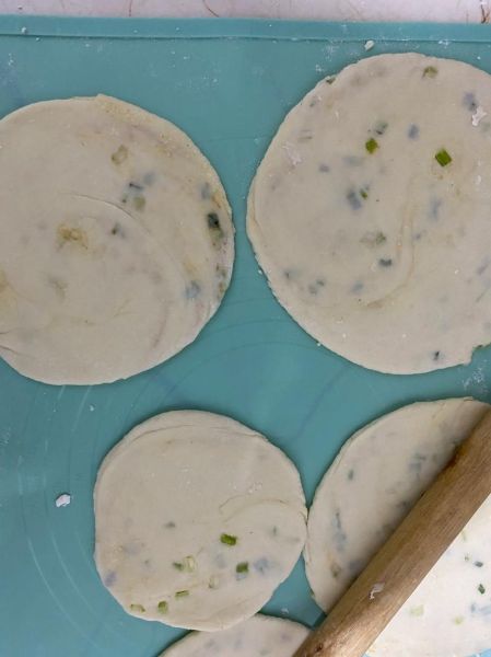 家常油饼怎么做_油饼怎么做才软又香-第3张图片-山城妙识 家常油饼怎么做_油饼怎么做才软又香-第3张图片-山城妙识