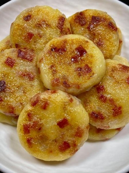 洋葱饼怎么做好吃_洋葱饼的做法窍门-第1张图片-山城妙识