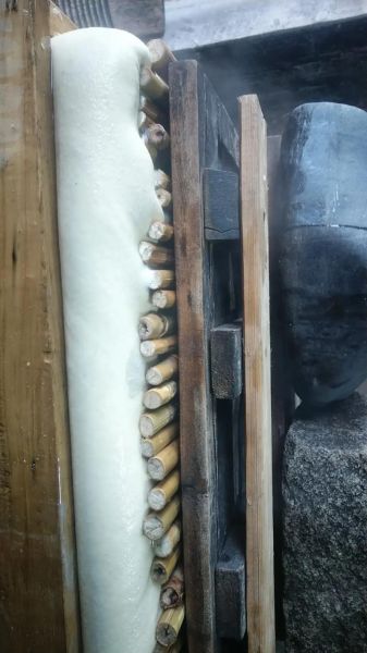 卤水点豆腐比例是多少_卤水点豆腐技巧-第1张图片-山城妙识