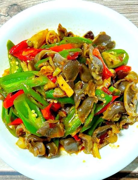 爆炒鸡肝怎么做好吃_鸡肝去腥嫩滑的窍门-第3张图片-山城妙识