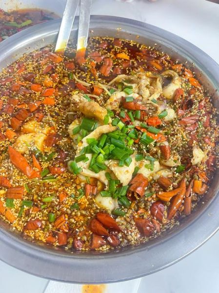 粤菜水煮鱼怎么做_水煮鱼片嫩滑不腥的秘诀-第3张图片-山城妙识 粤菜水煮鱼怎么做_水煮鱼片嫩滑不腥的秘诀-第3张图片-山城妙识