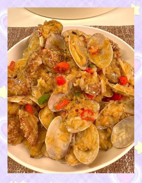 正宗蒜香花甲怎么做_花甲焯水还是直接炒-第2张图片-山城妙识