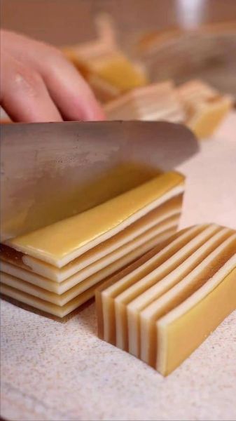 椰汁千层糕怎么做_椰汁千层糕比例是多少-第3张图片-山城妙识 椰汁千层糕怎么做_椰汁千层糕比例是多少-第3张图片-山城妙识